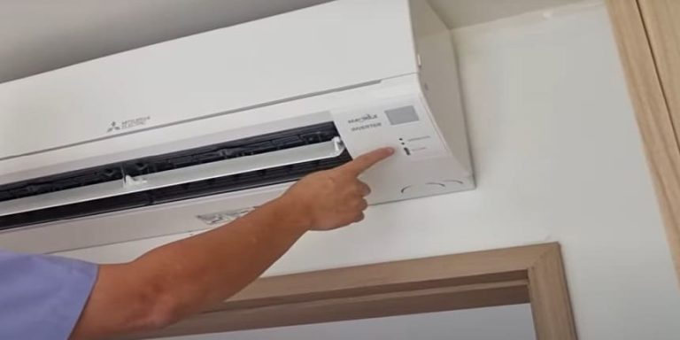Why Mitsubishi Mini Split Blinking Green Light